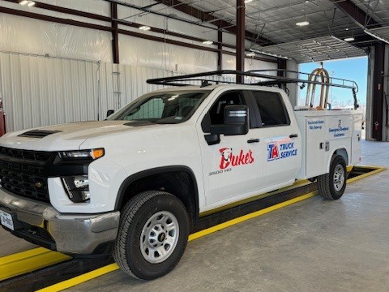 TA Truck Service Center Opens in Mt. Vernon, Texas | TravelCenters of ...