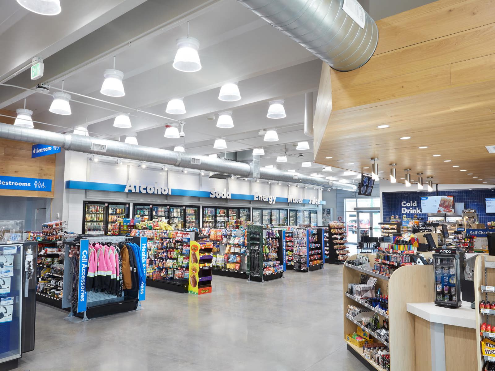 TA Celebrates 300th Travel Center Milestone